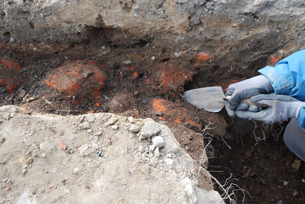 Trowel archaeology Photo by Odense Bys Museer on Foter.com - CC BY-SA ...
